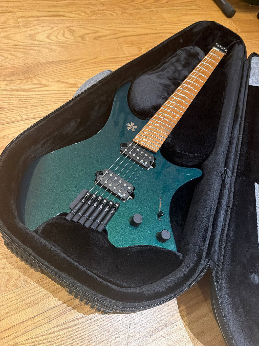 Used Strandberg Boden Futur TT6 Archetype Racing Green*