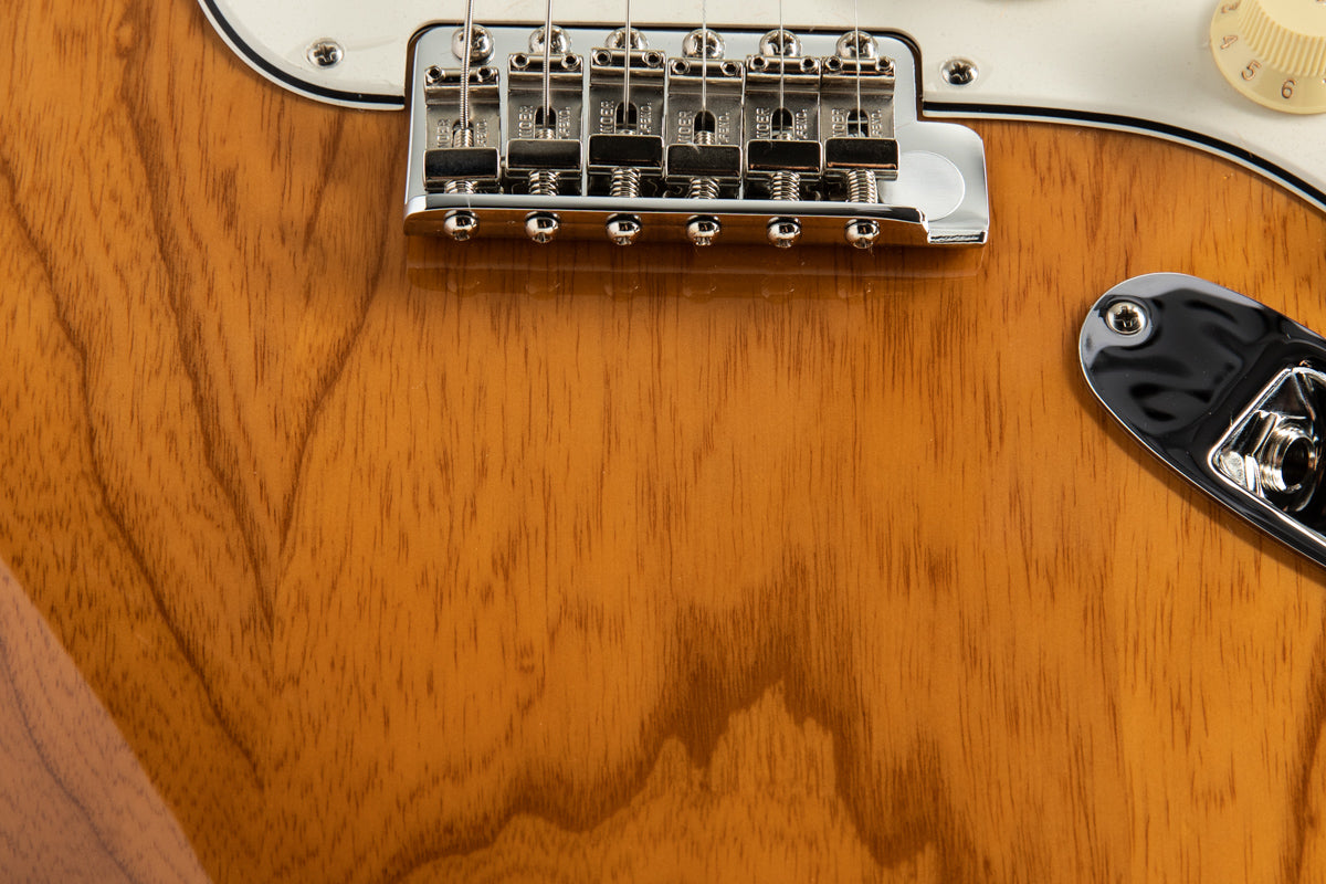 Fender American Vintage II '73 Stratocaster Aged Natural