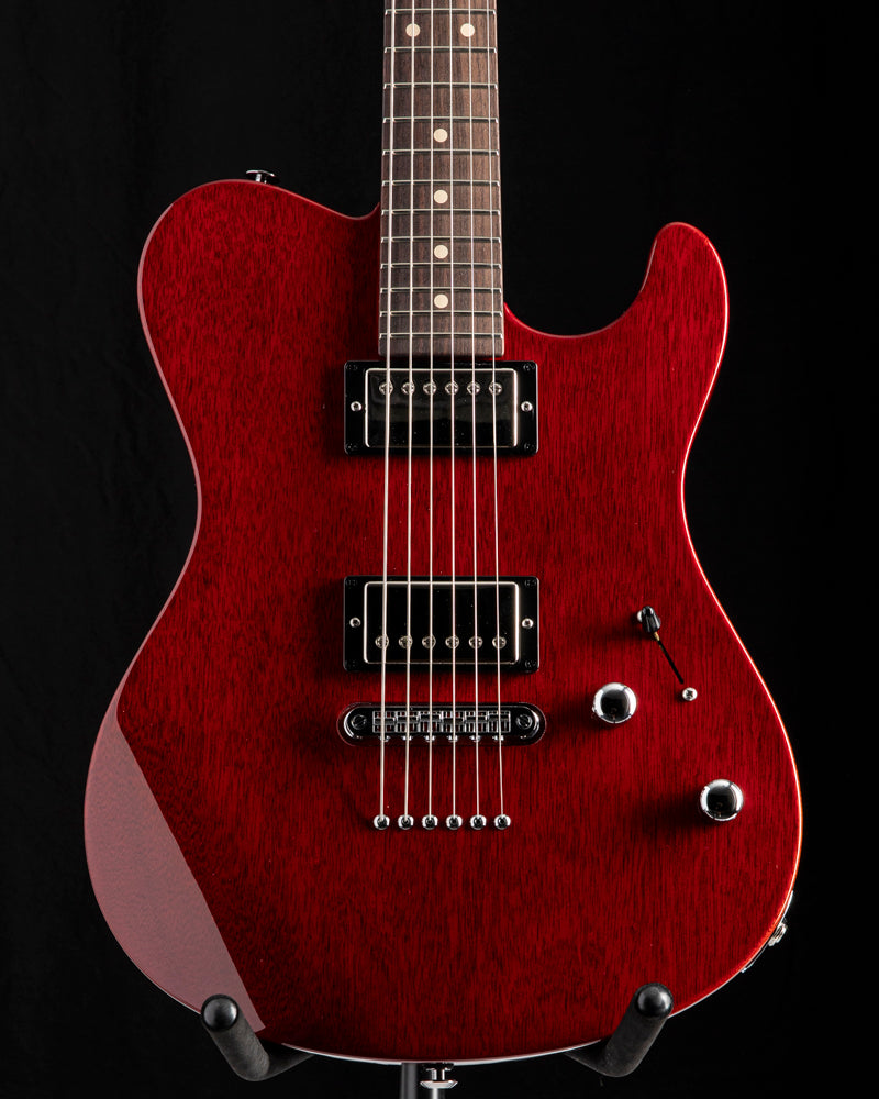 Suhr Oso Short-Scale Trans Red