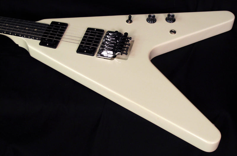 Used Gibson Flying V Tremolo